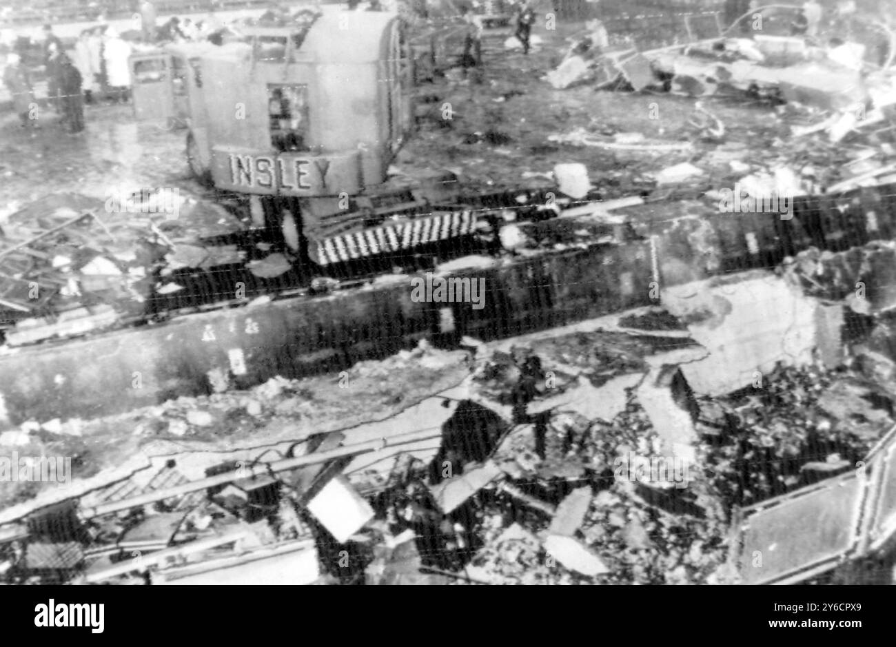 STATE FAIR ICE RINK EXPLOSION IN INDIANAPOLIS, US ; 1 NOVEMBER 1963 ...