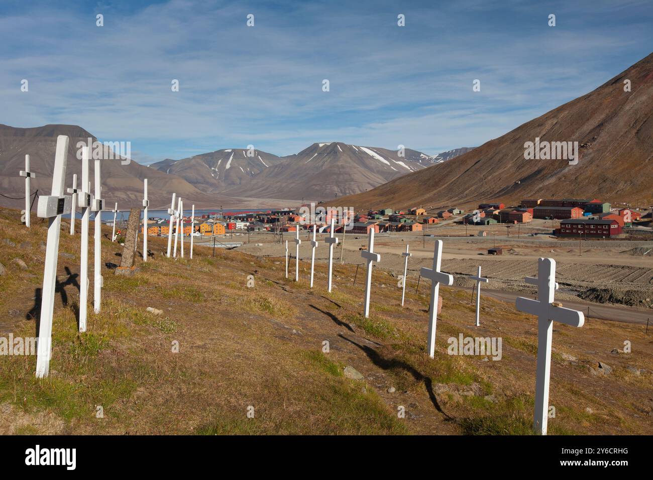 The old graveyard at Longyearbyen, Svalbard Stock Photo - Alamy