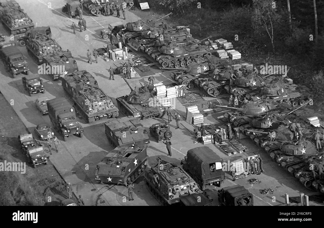 US ARMY SECTION OF 2ND ARMOURED DIVISION TANKS IN LANDSTUHL, WEST ...