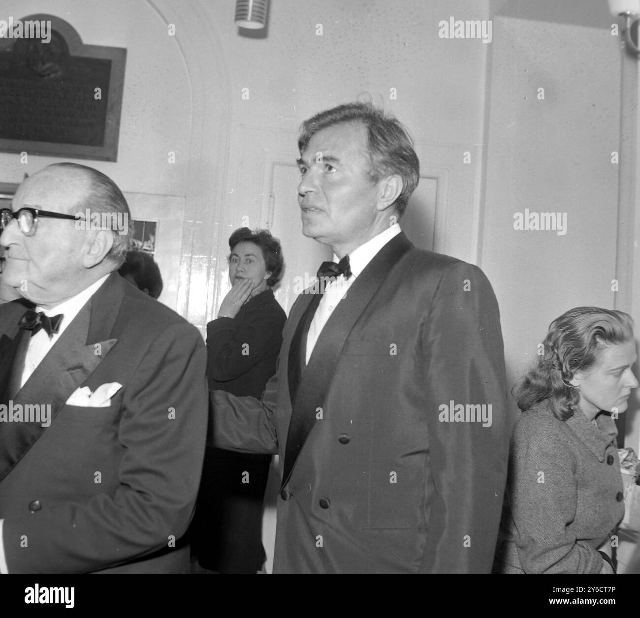 ACTOR JAMES MASON AT OPENING OF HAMLET AT NATIONAL THEATRE IN LONDON ... ACTOR JAMES MASON AT OPENING OF HAMLET AT NATIONAL THEATRE IN LONDON ...