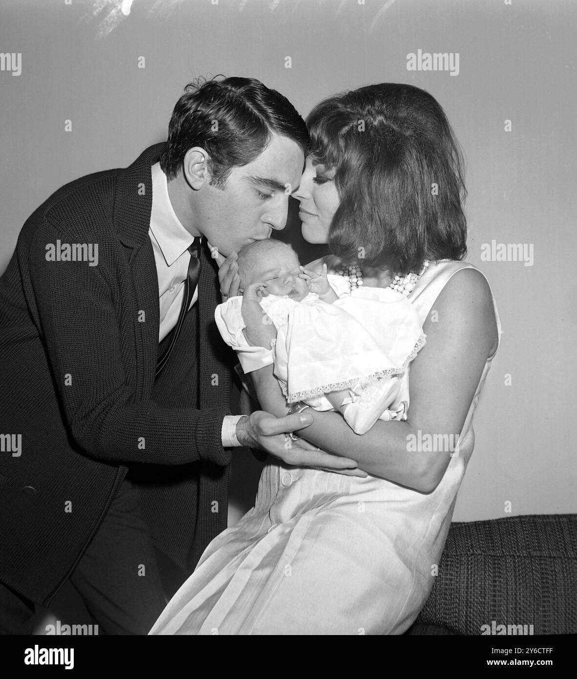 ANTHONY NEWLEY WITH ACTRESS JOAN COLLINS AND NEW BORN BABY DAUGHTER IN ...