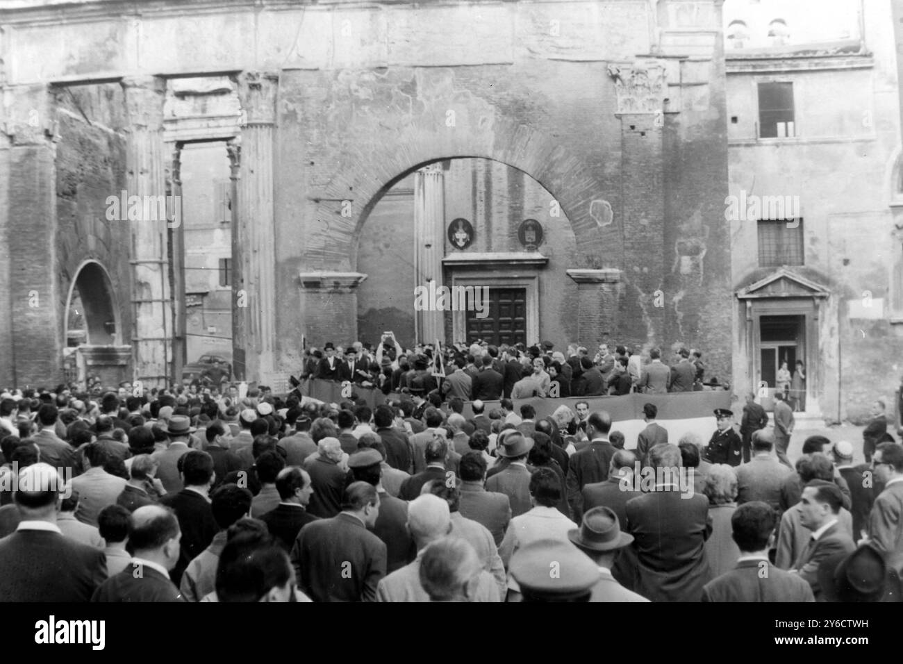 MEMORIALS CEREMONY MARKING NAZI RAID ON JEWISH QUARTER GHETTO IN ROME ...