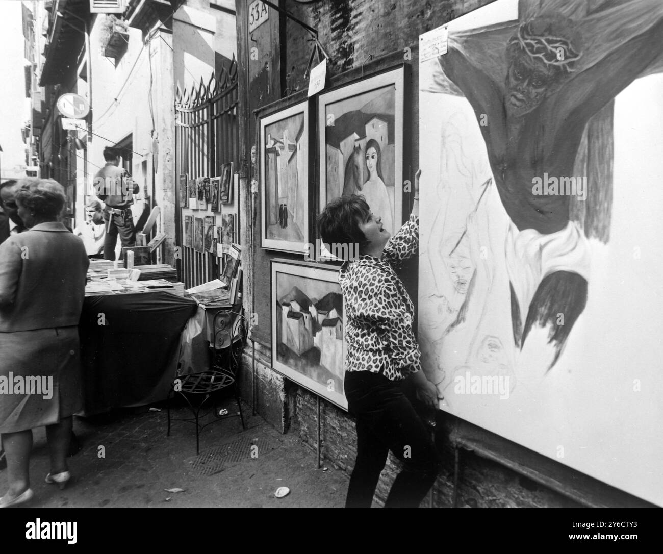 Crucifixion painting Black and White Stock Photos & Images - Alamy