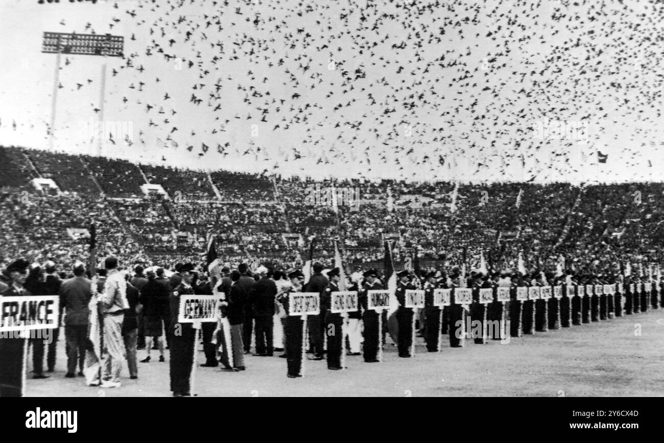 ATHLETICS TOKYO INTER SPORTS PIGEONS RELEASED ; 11 OCTOBER 1963 Stock ...