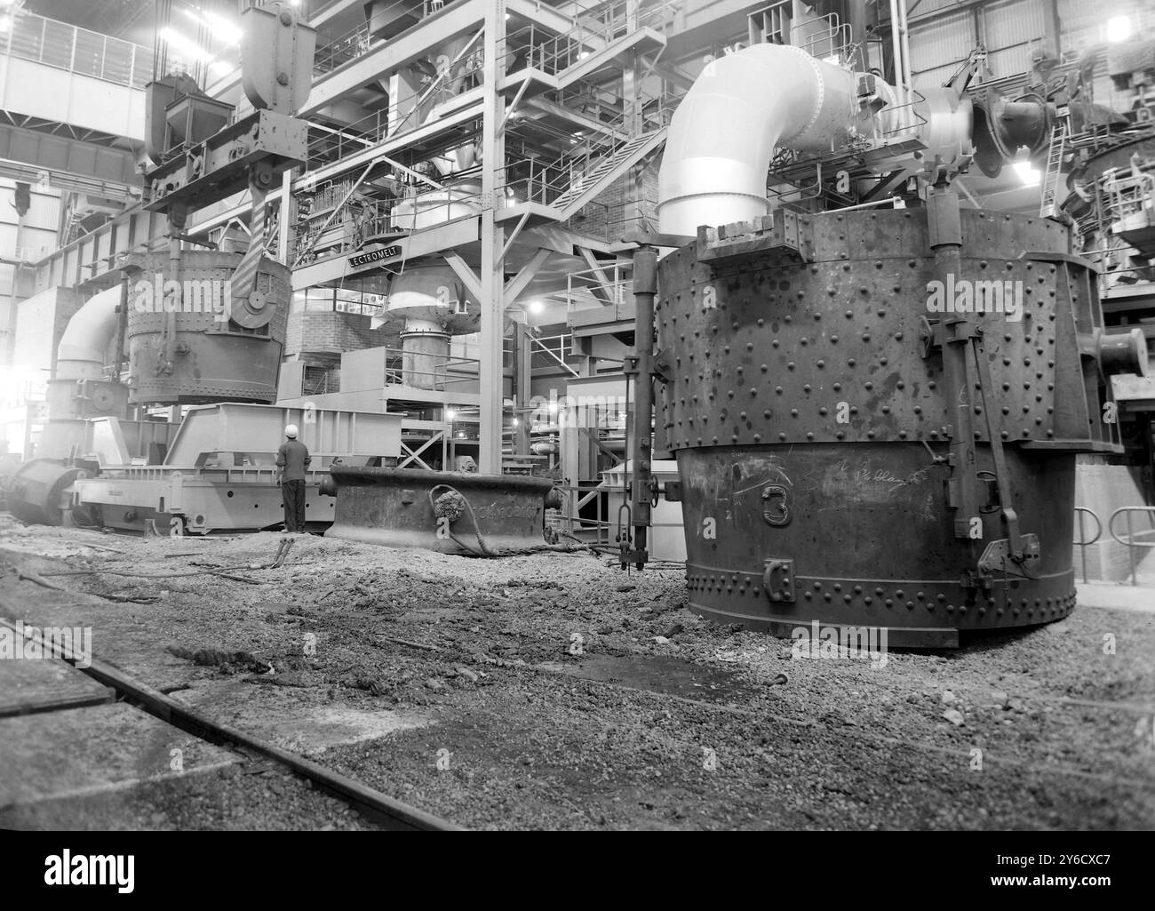 STEEL ELECTRIC ARC FURNACE TAPPING ALLOY STEEL PLANT IN SHEFFIELD ; 11 ...