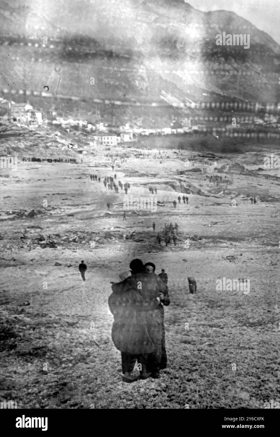 10 october 1963 Black and White Stock Photos & Images - Alamy