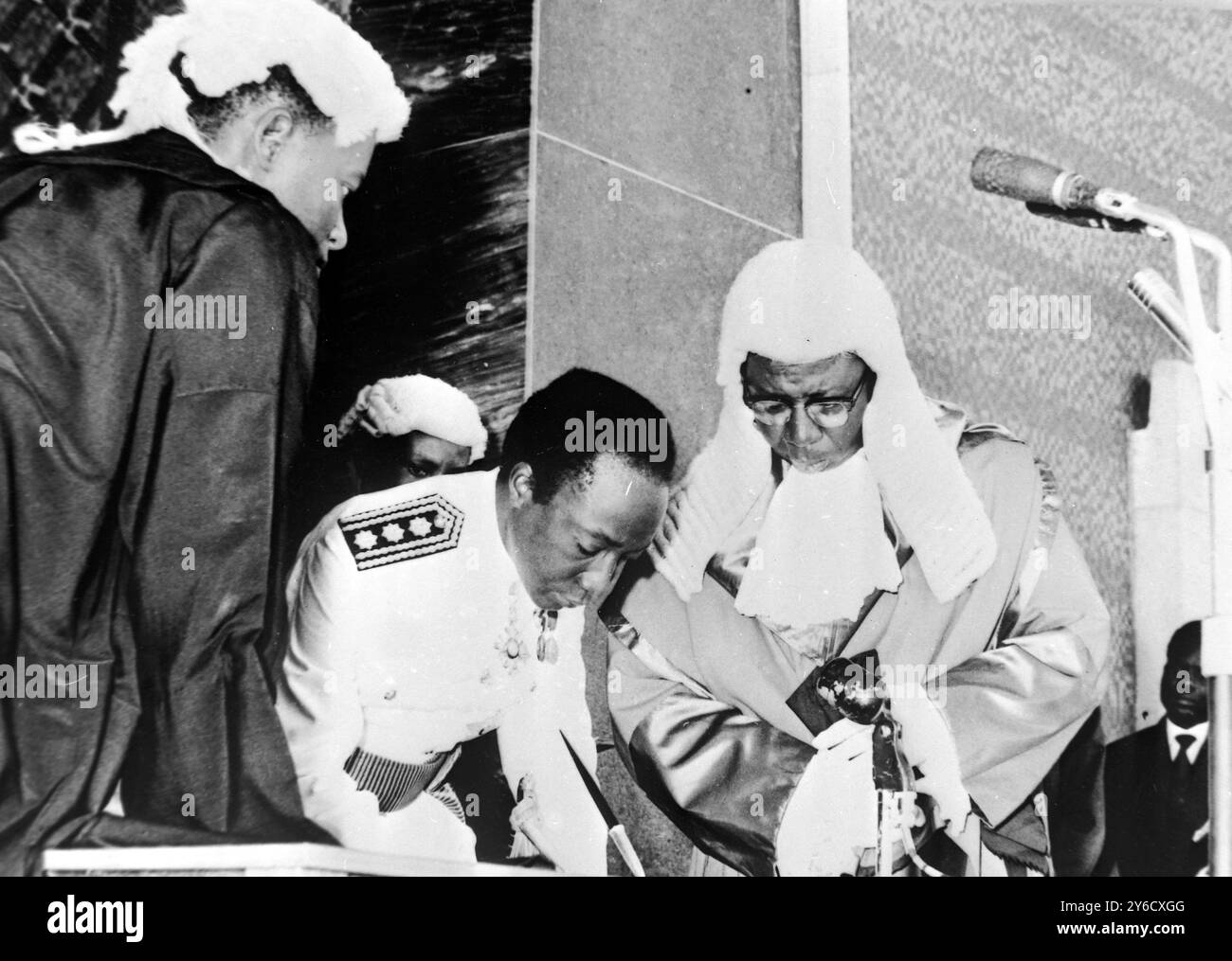 KING FREDDIE KARAKA FIRST PRESIDENT.OF UGANDA ; 10 OCTOBER 1963 Stock ...