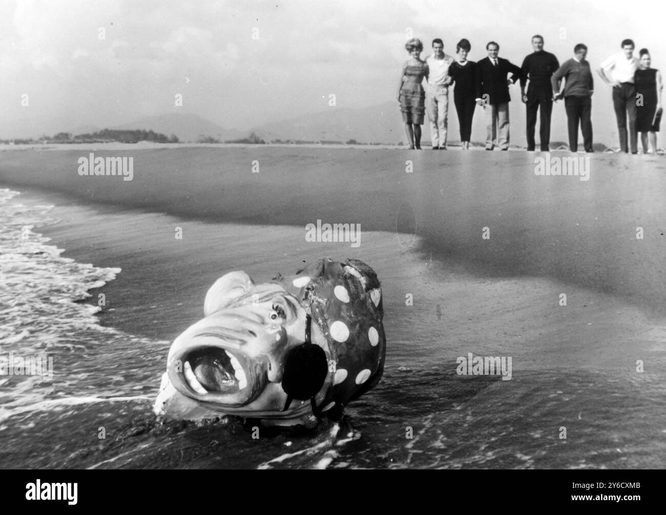 CARNIVAL PAPER MACHE GIRL IN VIAREGGIO, ITALY ; 9 OCTOBER 1963 Stock ...