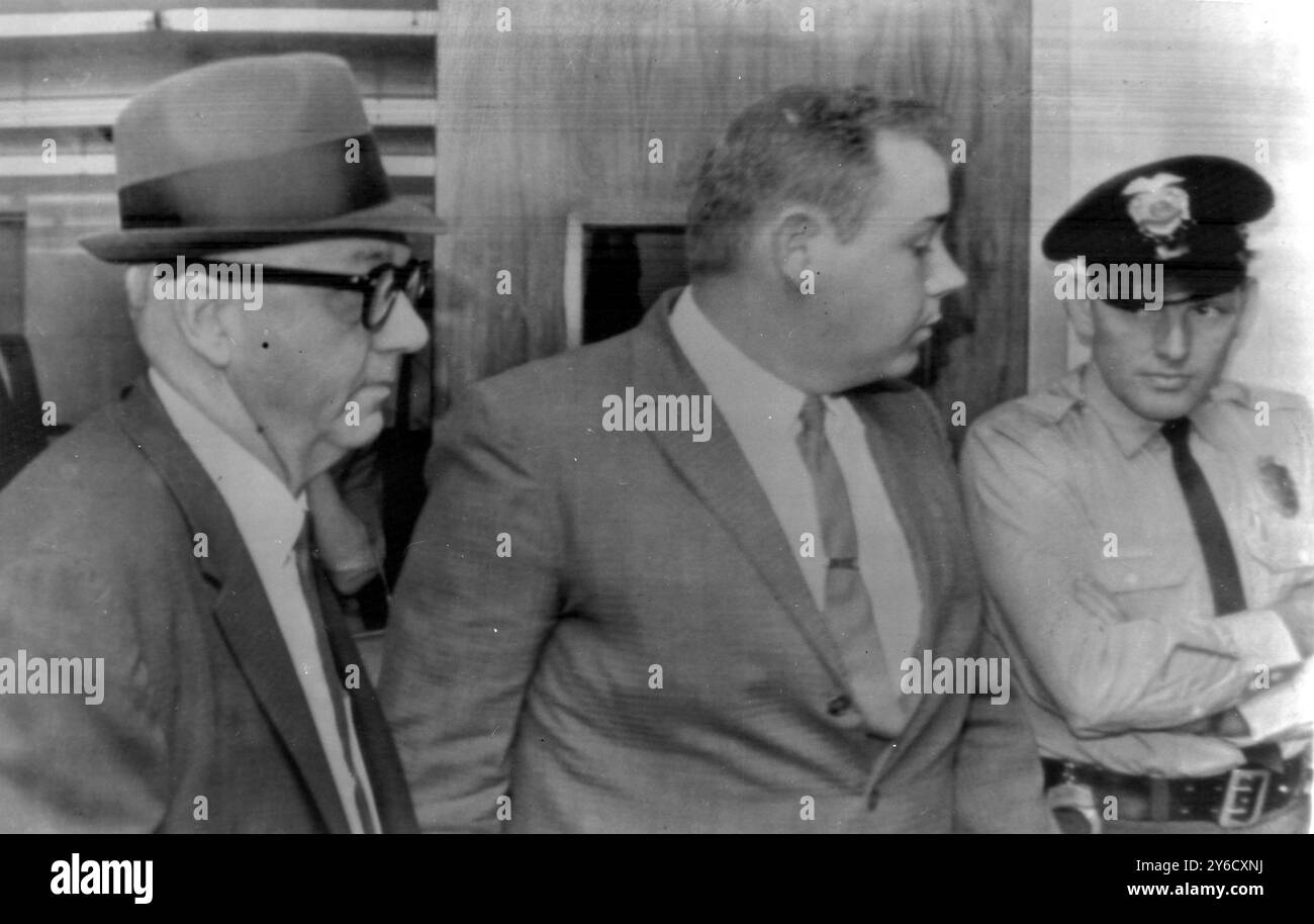 KU KLUX KLAN CHARLES CAGLE ACCUSED OF CARRYING ILLEGAL DYNAMITE IN ...