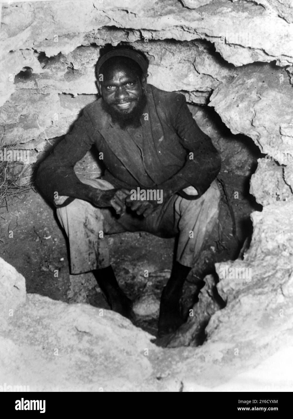 VIEW OF NATIVE ABORIGINALS IN WESTERN AUSTRALIA ; 1 OCTOBER 1963 Stock ...