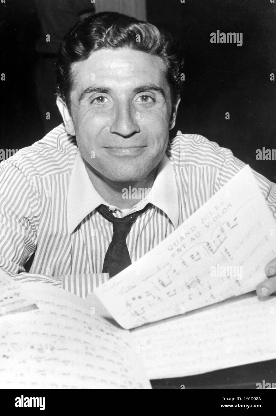 Gilbert bécaud 1960 hi-res stock photography and images - Alamy