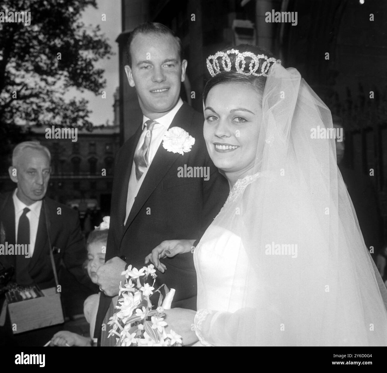 WEDDINGS LORETTA ROBINSON WEDS EDWARD ROGERS IN LONDON ; 25 SEPTEMBER ...