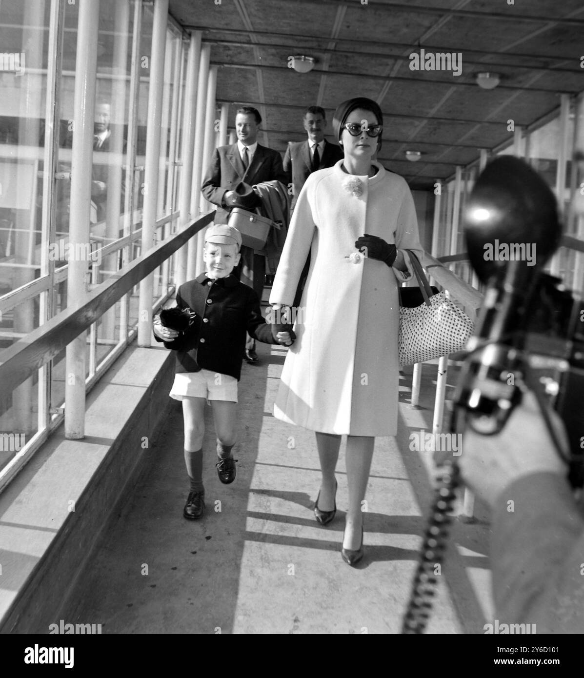 PRINCESS GRACE WITH PRINCE ALBERT AT LONDON AIRPORT ; 20 SEPTEMBER 1963 ...