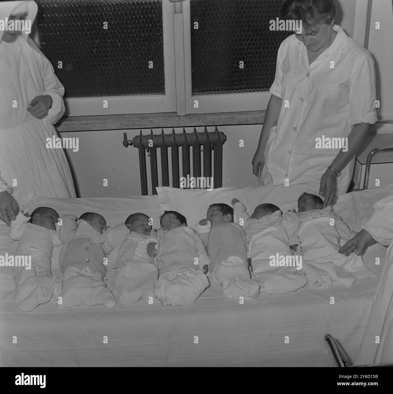 ROME HOSPITAL WITH SEVEN BABIES ; 18 SEPTEMBER 1963 Stock Photo - Alamy
