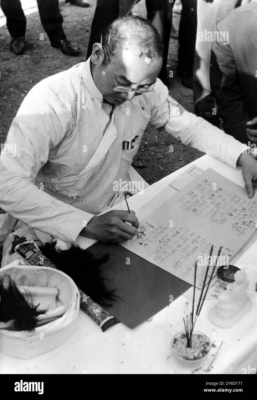 BUDDHISTS PRIEST BANDAGED AFTER WRITING LETTER IN OWN BLOOD IN PARIS ...