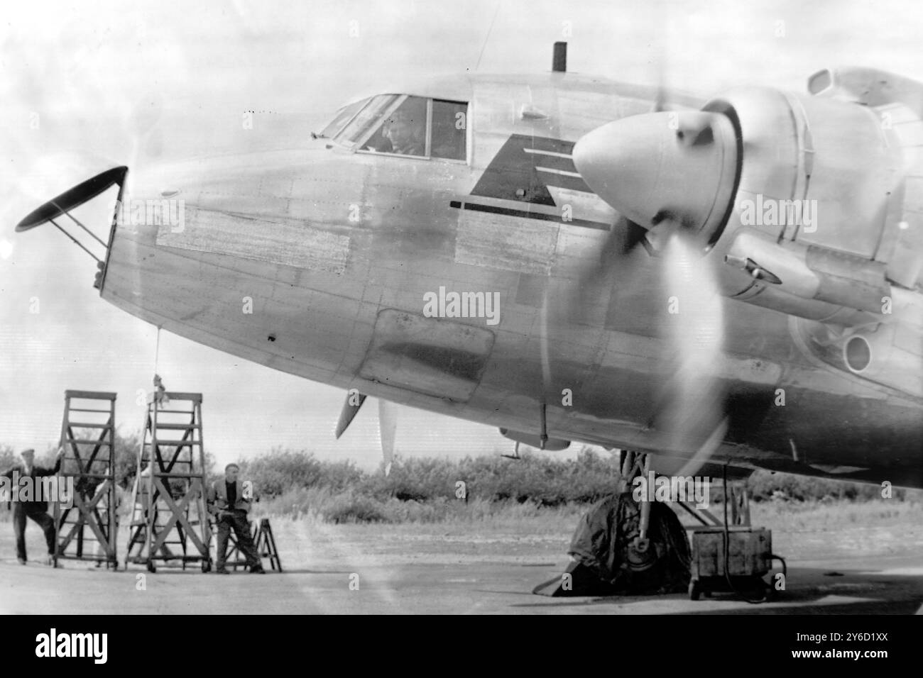 AVIATION WRECK OF VIKING IN PERPIGNAN CARRYING BRITONS ; 12 SEPTEMBER 1963 Stock Photo - Alamy