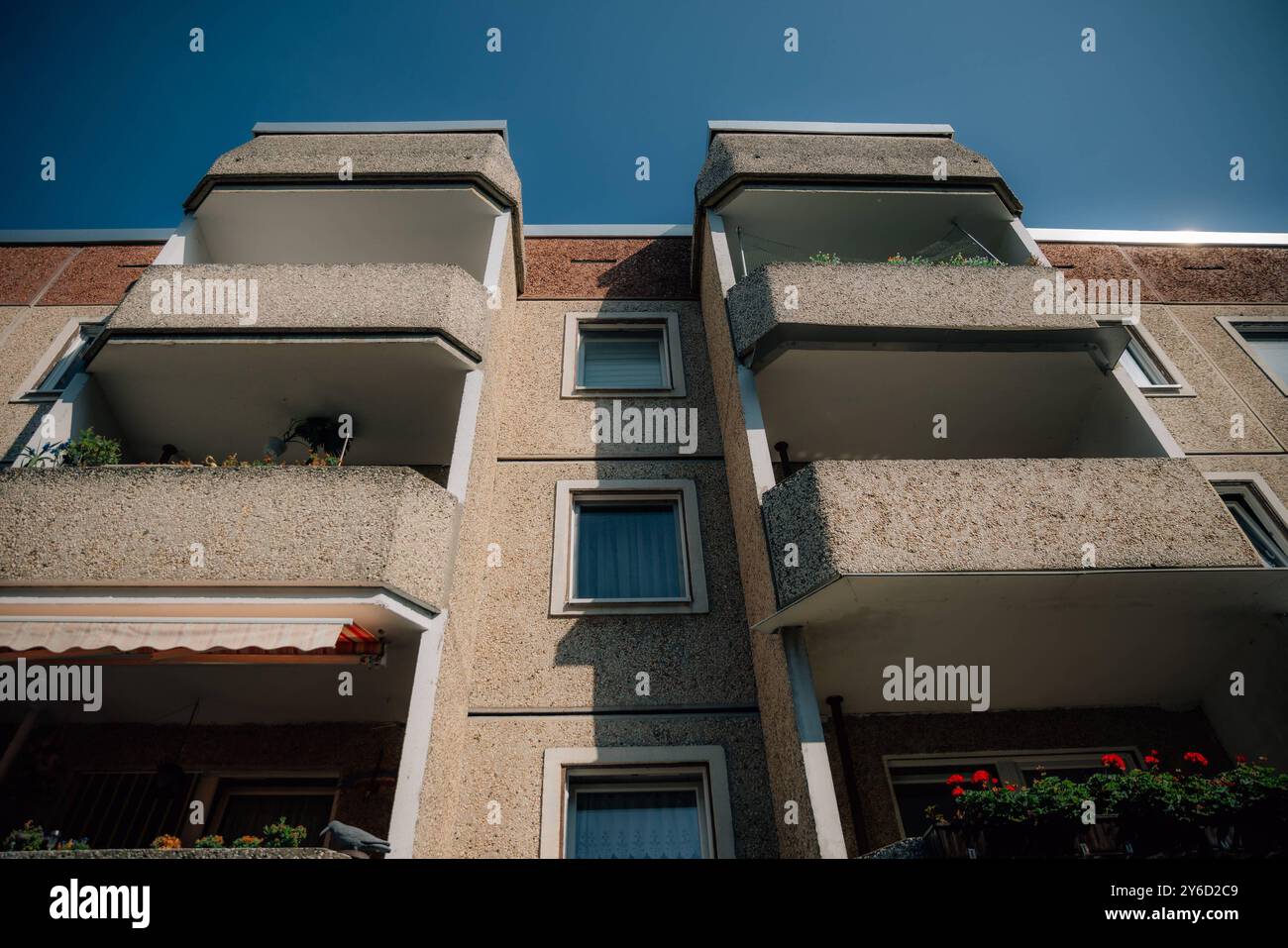 DDR Neubaublock Dessau Neubaublock aus der DDR in Dessau-Rosslau nähe ...