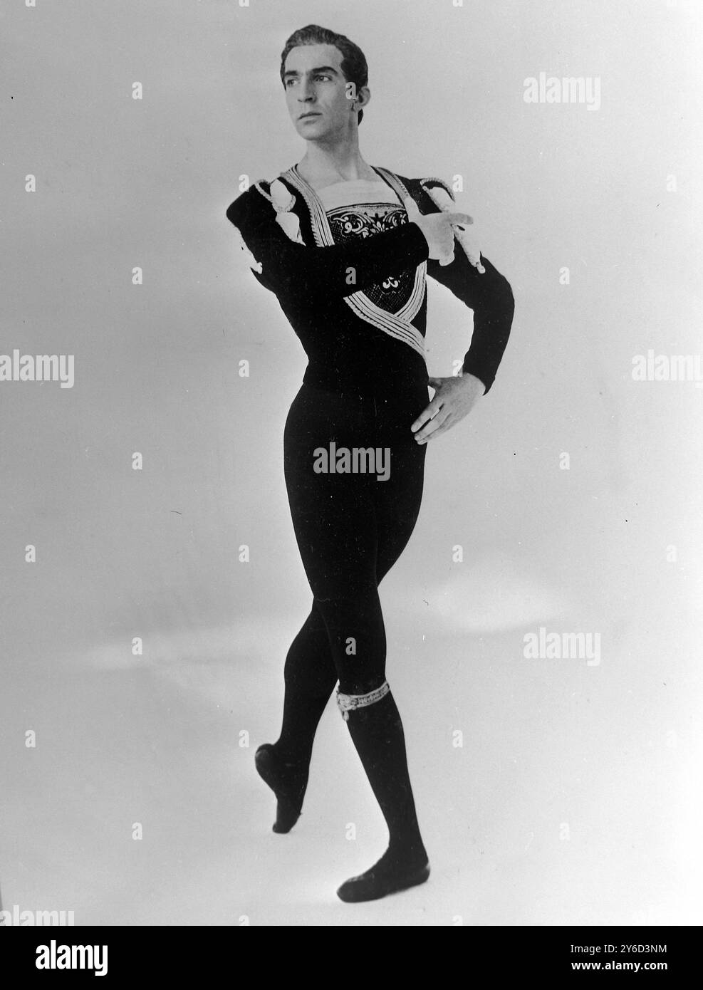 RONALD HYND BALLET DANCER / ; 27 AUGUST 1963 Stock Photo - Alamy