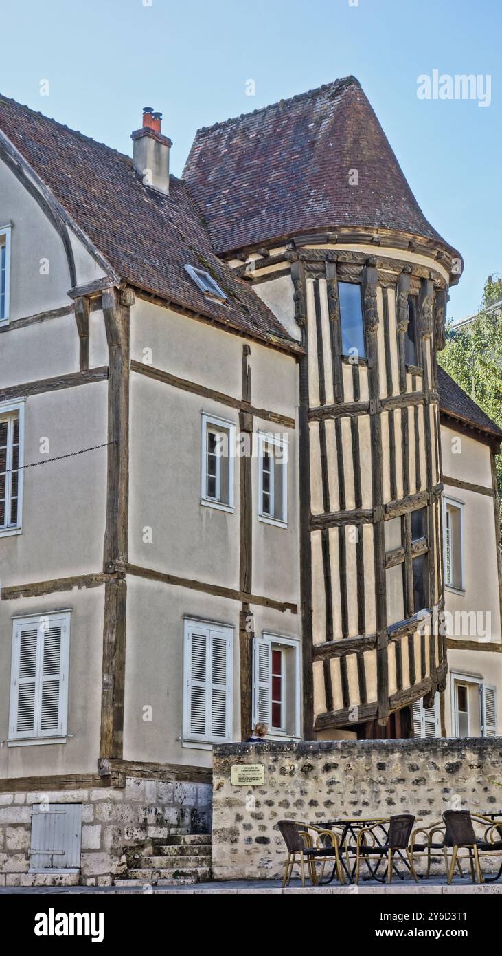 The town of Chartres with it`s famous cathedral. Views around town ...
