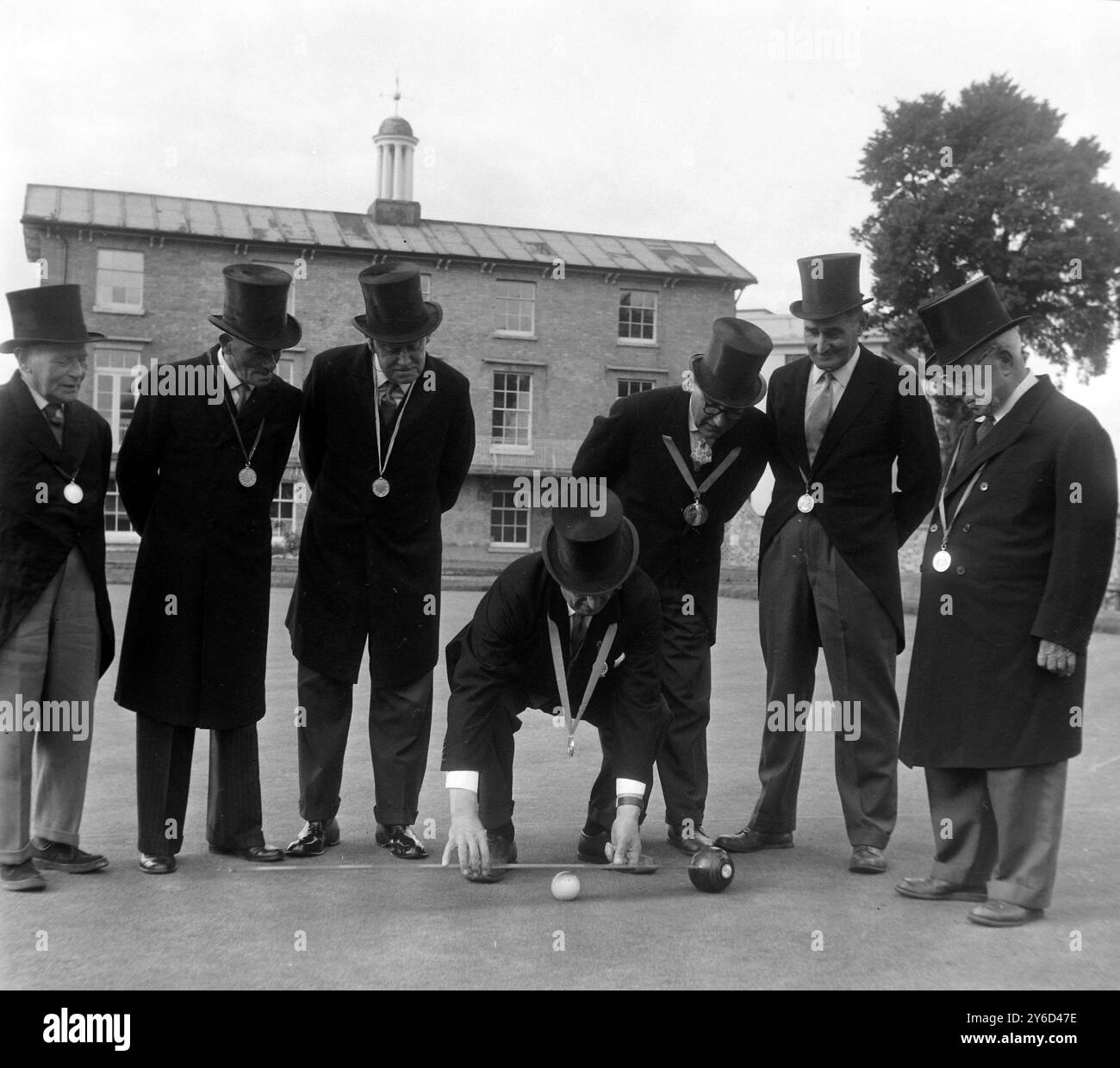 Topper Black and White Stock Photos & Images - Alamy