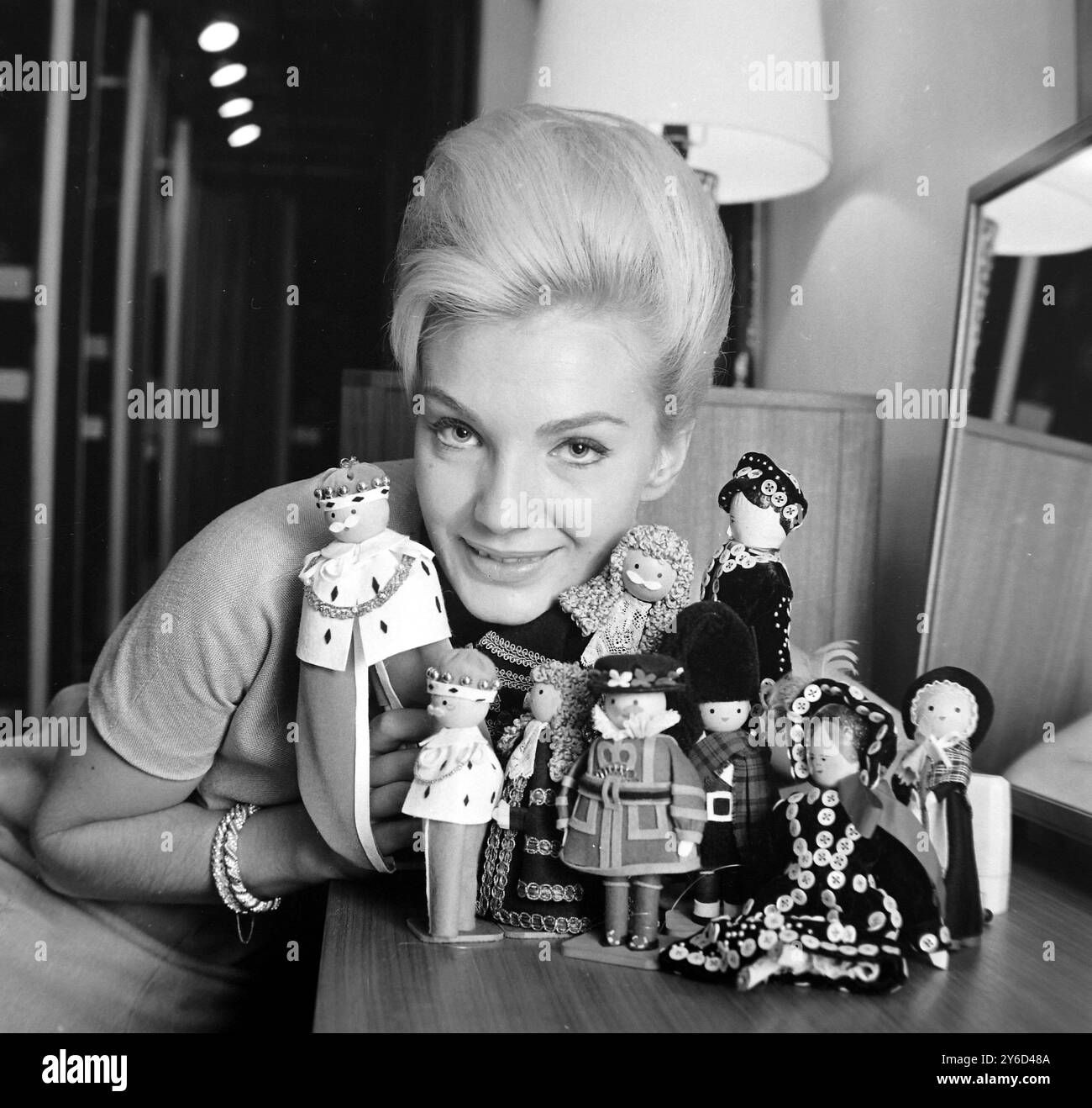 Maria perschy actress 1960 hi-res stock photography and images - Alamy
