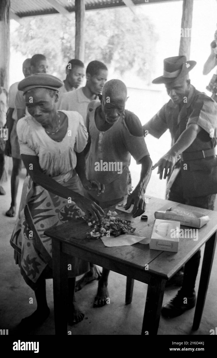 18 AUGUST 1963 PEOPLE OF THE LOZI TRIBE VOTE IN THE FIRST ELECTIONS ...