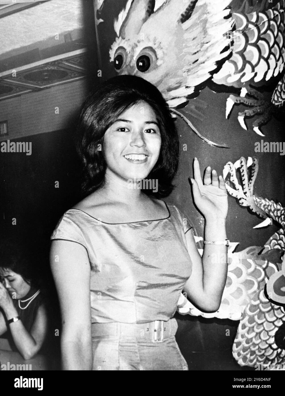 NAME CHANGE TO CHRISTINA KEELER - HONG KONG BARMAID / ; 15 AUGUST 1963 ...
