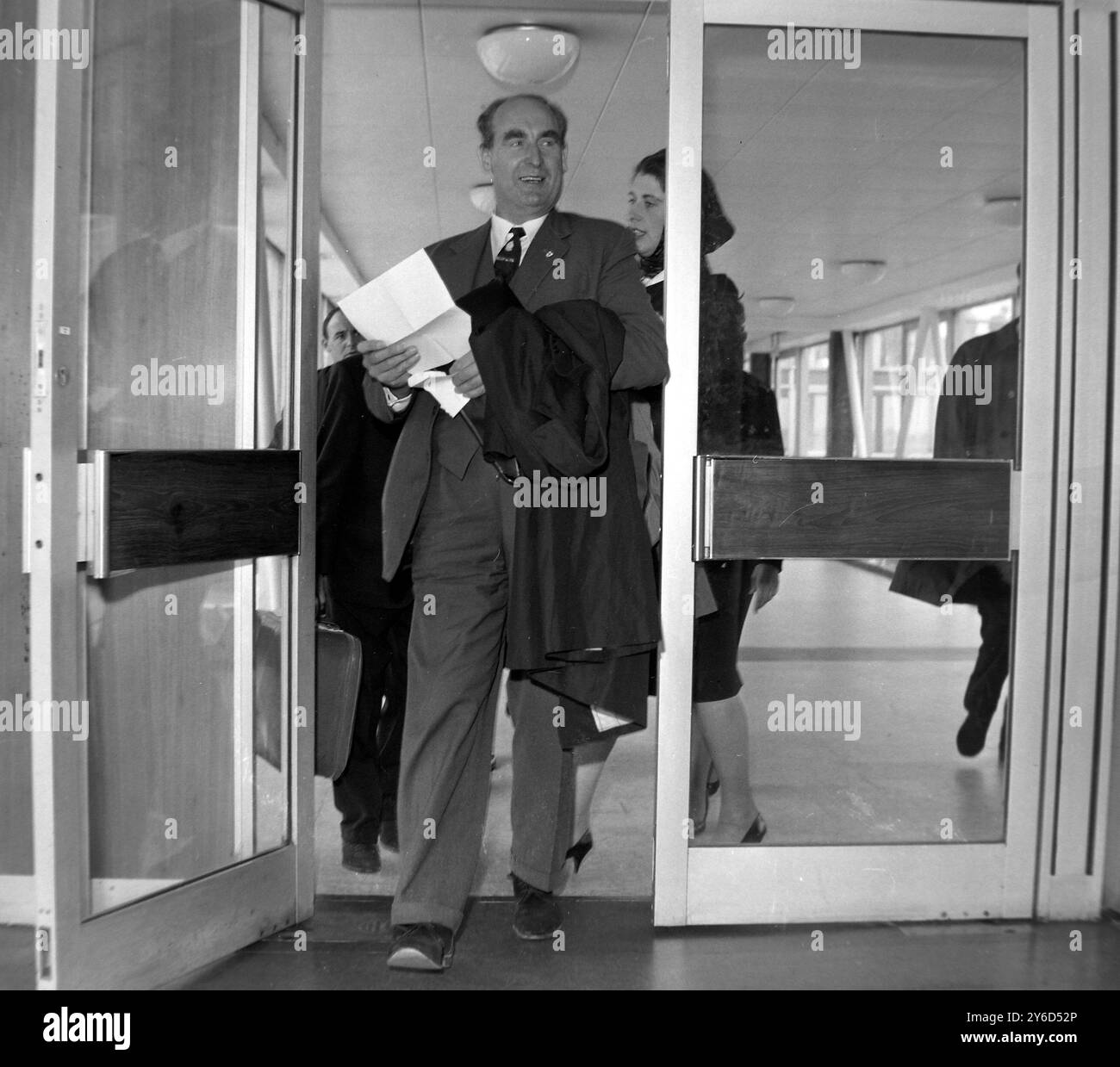 ALFRED OWEN AT LONDON AIRPORT / ; 13 AUGUST 1963 Stock Photo - Alamy