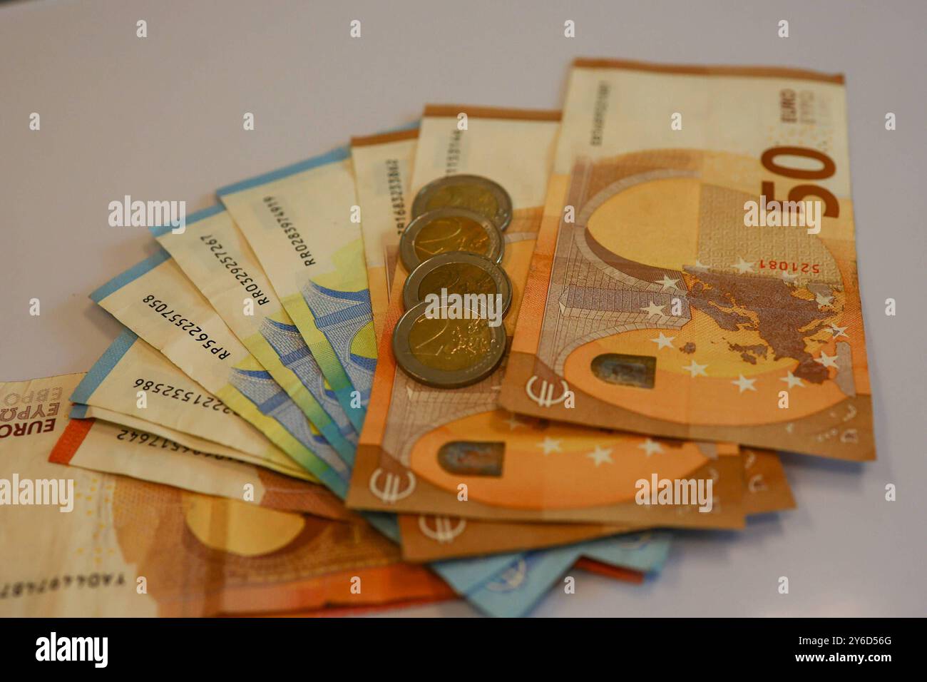 Stockbilder 09/2024 Euro Geldschein und Münzen *** Stock photos 09 2024 ...