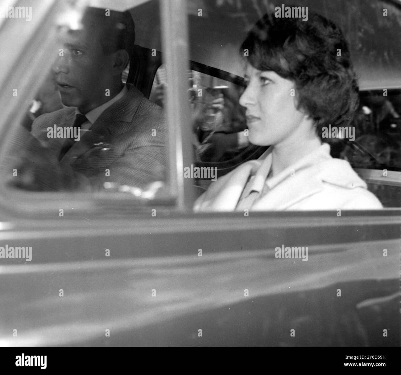 JULIA GULLIVER AT STEPHEN WARD DEATH INQUIRY IN LONDON / ; 9 AUGUST ...