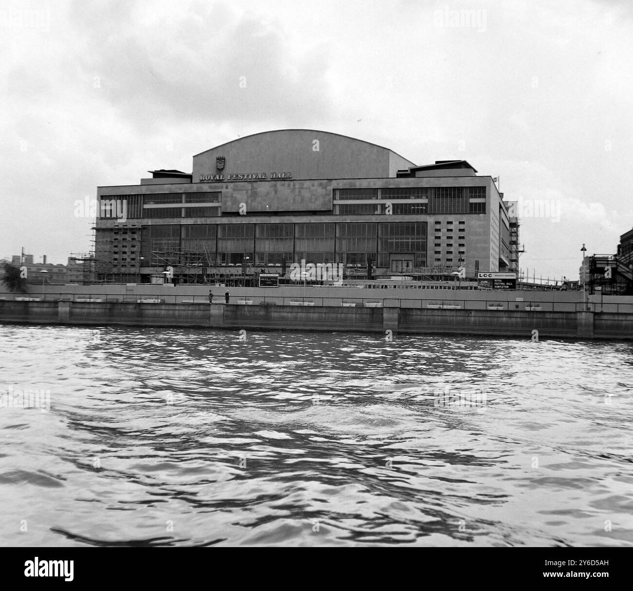 SOUTH BANK FESTIVAL HALL LONDON ; 9 AUGUST 1963 Stock Photo - Alamy