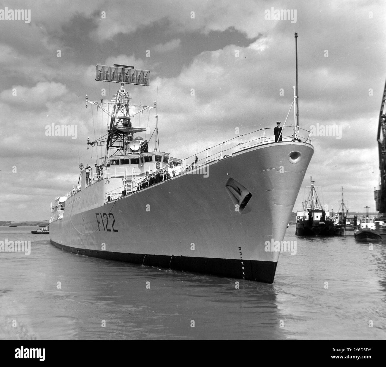 NAVY SHIPS G HMS GURKHA IN PORTSMOUTH ; 6 AUGUST 1963 Stock Photo - Alamy