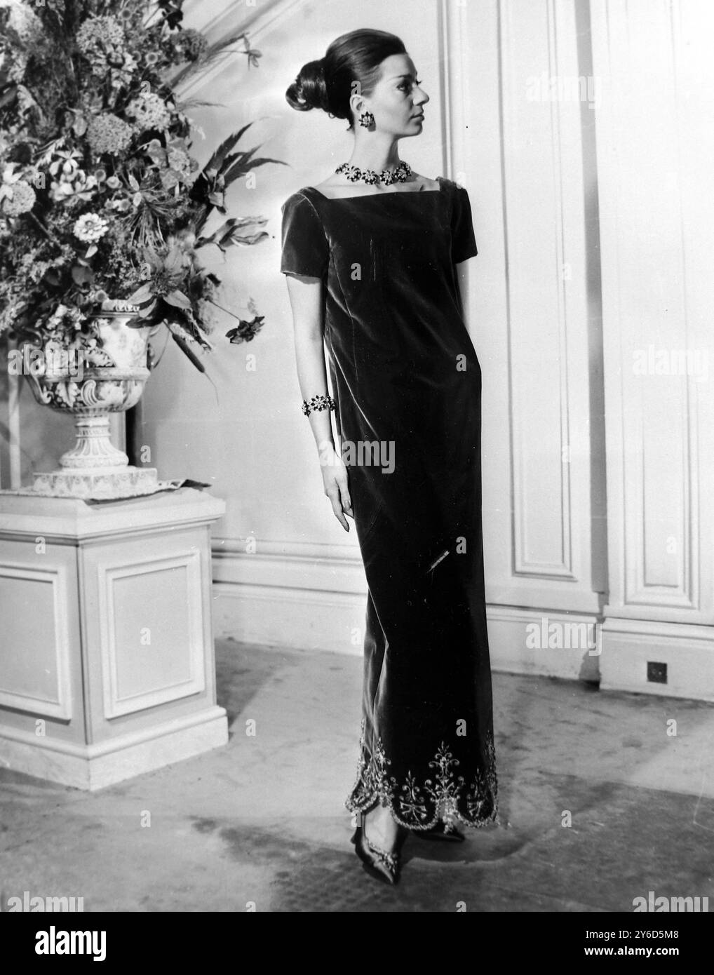 Velvet dress material Black and White Stock Photos & Images - Alamy