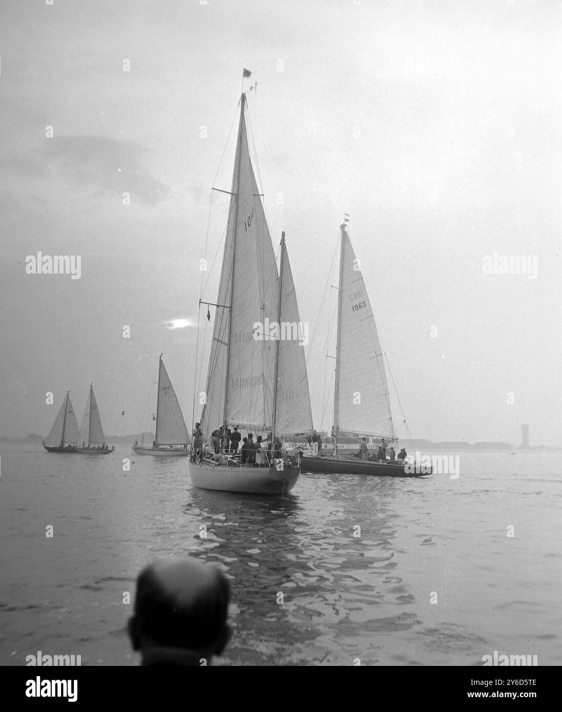 YACHTS AT ROYAL OCEAN RACING CLUB IN SOUTHSEA - STARFIRE AND CUTTER ...