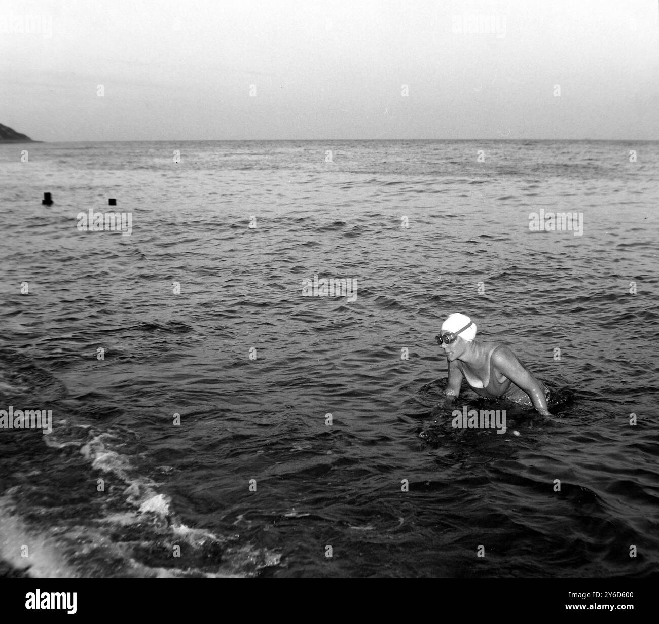 CLAUDIA MCPHERSON THE YOUNGEST CHANNEL SWIMMER IN SANDGATE, KENTWEARING ...
