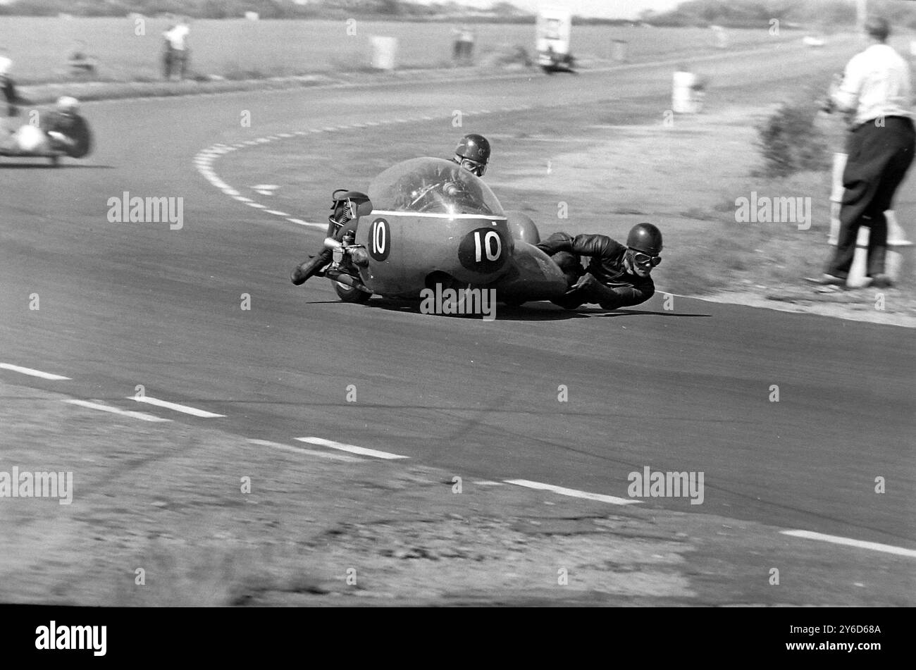 BRITISH RACING ACE CHRIS VINCENT WINS ON BMW IN SNETTERTON, NORFOLK ...