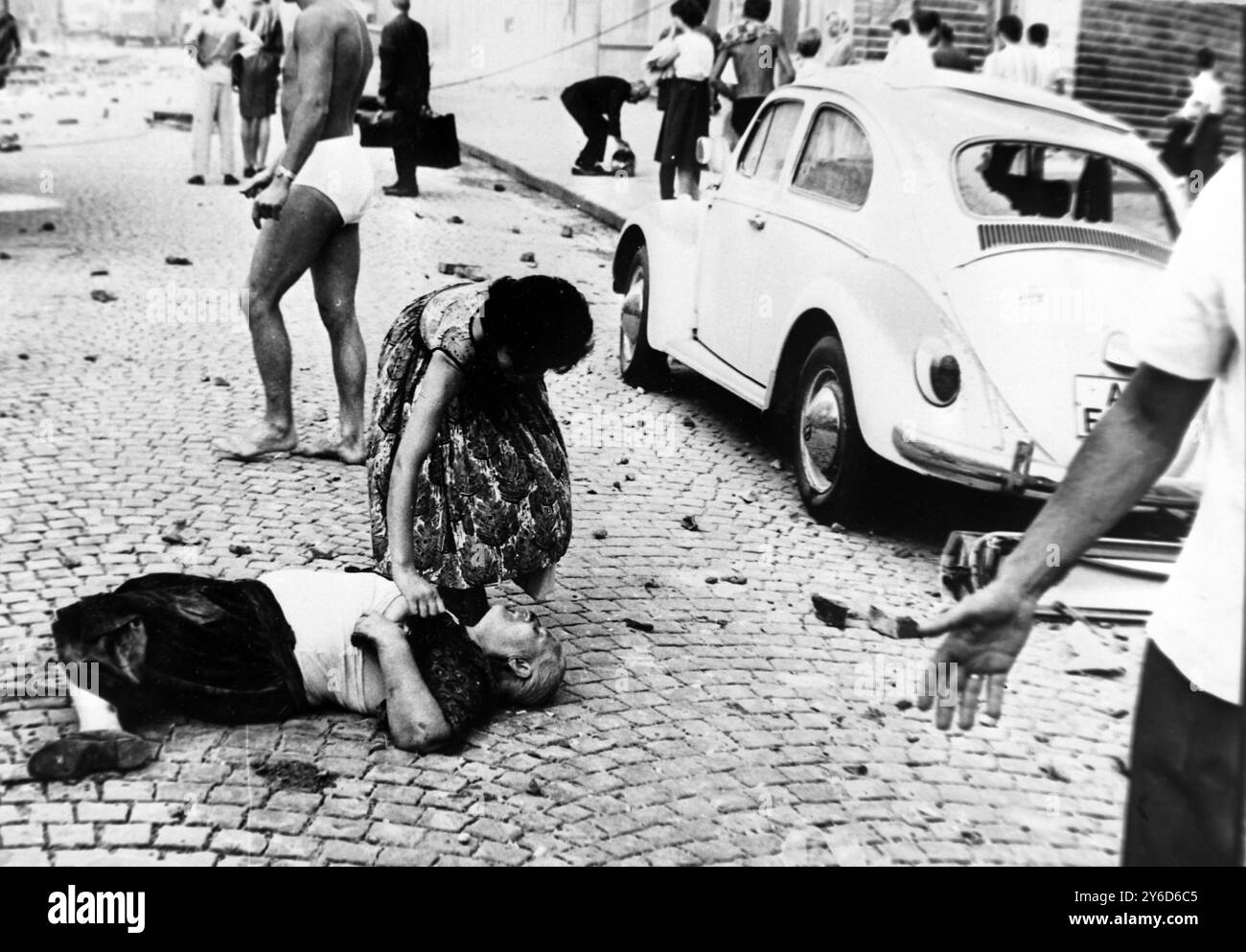 EARTHQUAKE IN SKOPJE, JUGOSLAVIA / ; 27 JULY 1963 Stock Photo - Alamy