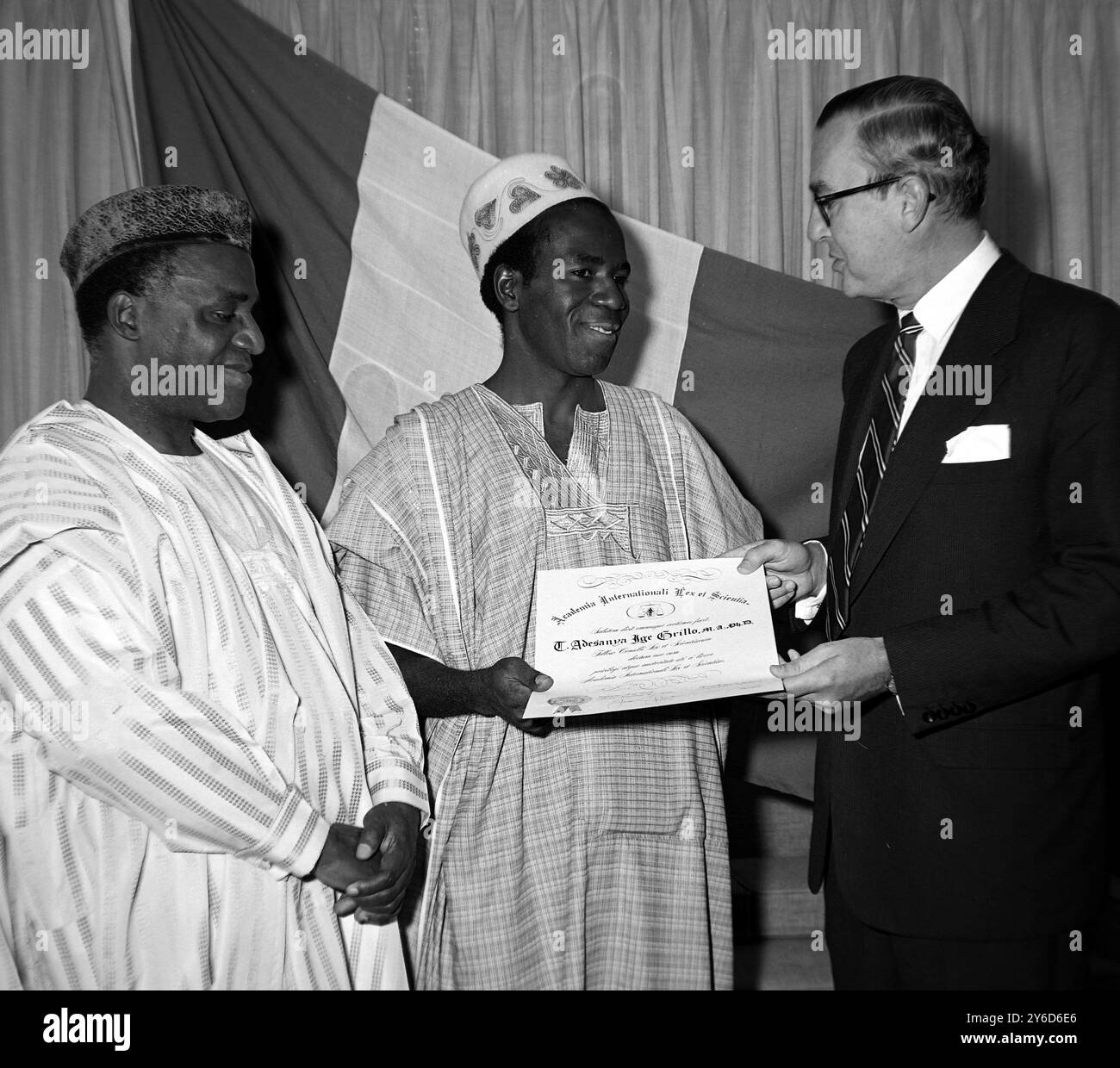 NIGERIAN ADESANYA IGE GRILLO A U RECEIVES DIPLOMA FROM CHIEF ABEDO S ...