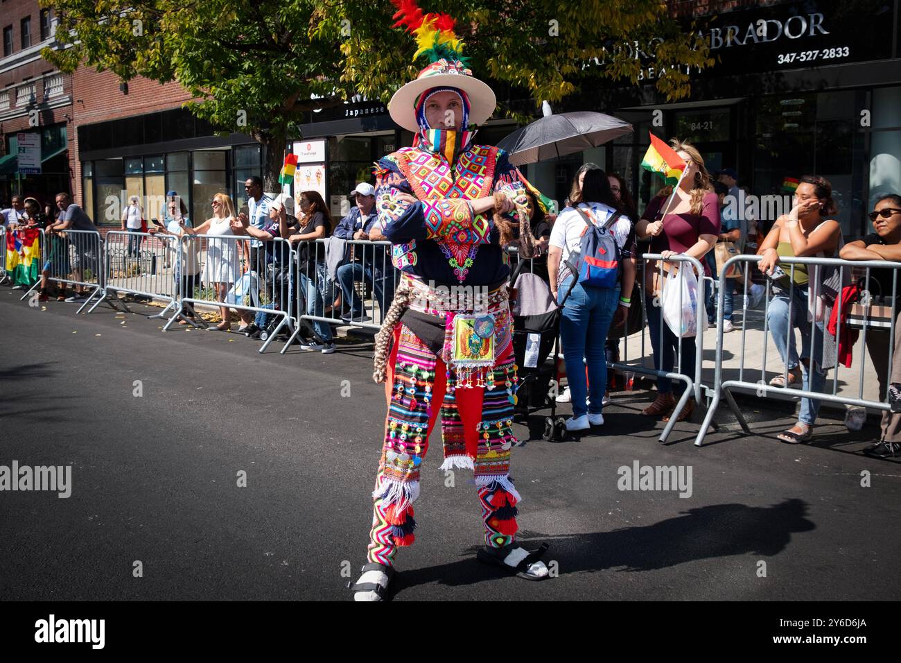 A Bolivian American dancer & marcher in a fabulous costume at the 2024 ...