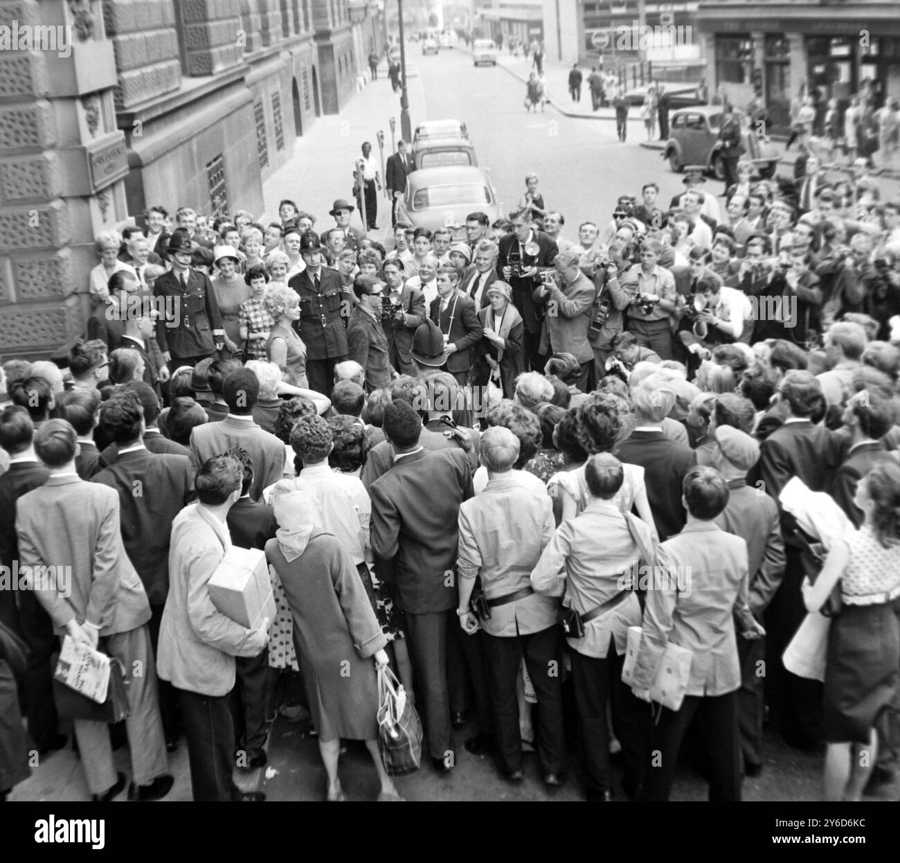 Mandy rice davies court hi-res stock photography and images - Alamy