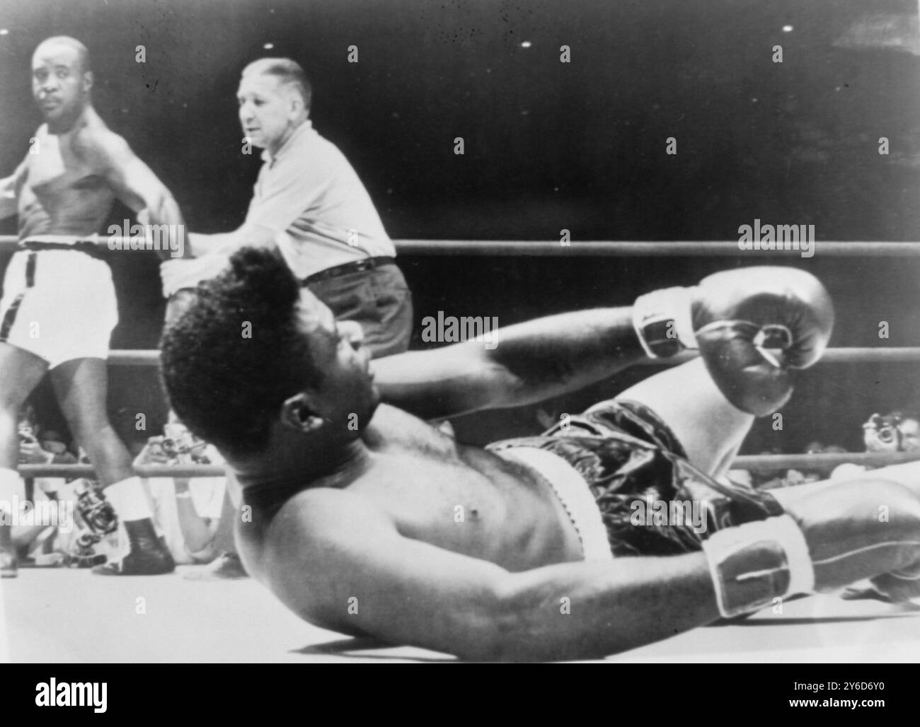 BOXING FIGHT - FLOYD PATTERSON AND SONNY LISTON IN LAS VEGAS ...