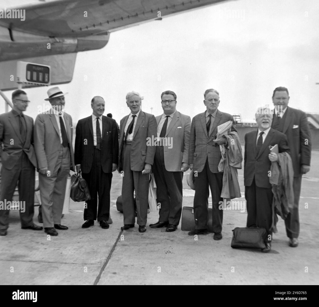 8 LABOUR MP ACCEPT FIDEL CASTRO INVITATION TO CUBA ; 19 JULY 1963 Stock ...