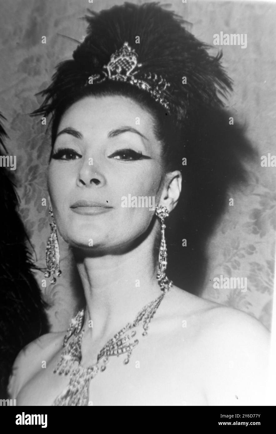 LUCIE DAOUPHARS - QUEEN OF MANNEQUINS DIED AGED 41 IN PARIS / ; 19 JULY ...