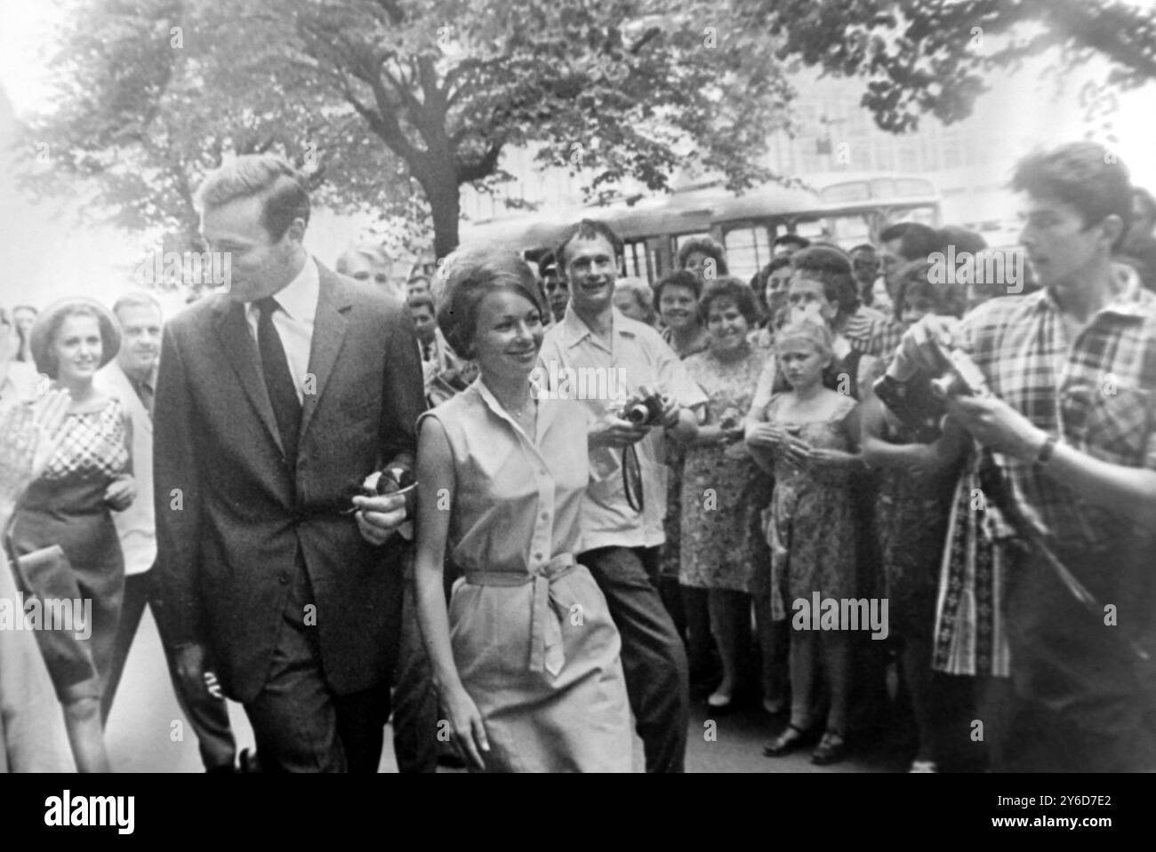 FRENCH ACTOR YVES MONTAND WITH FRONCOSIE ARNOUL IN MOSCOW ; 17 JULY ...