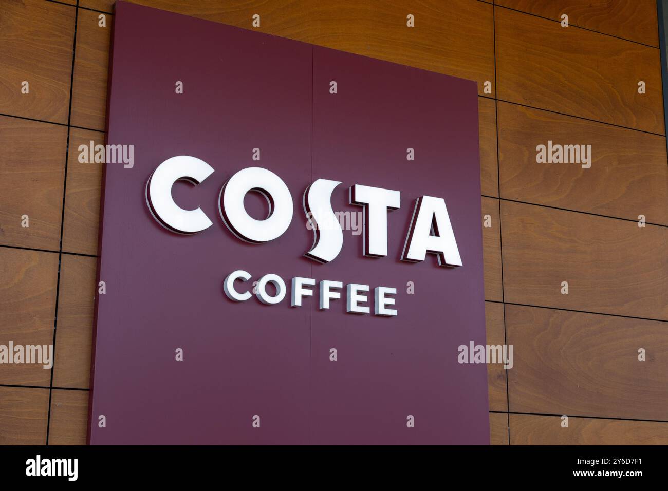 Costa Coffee signage Stock Photo - Alamy