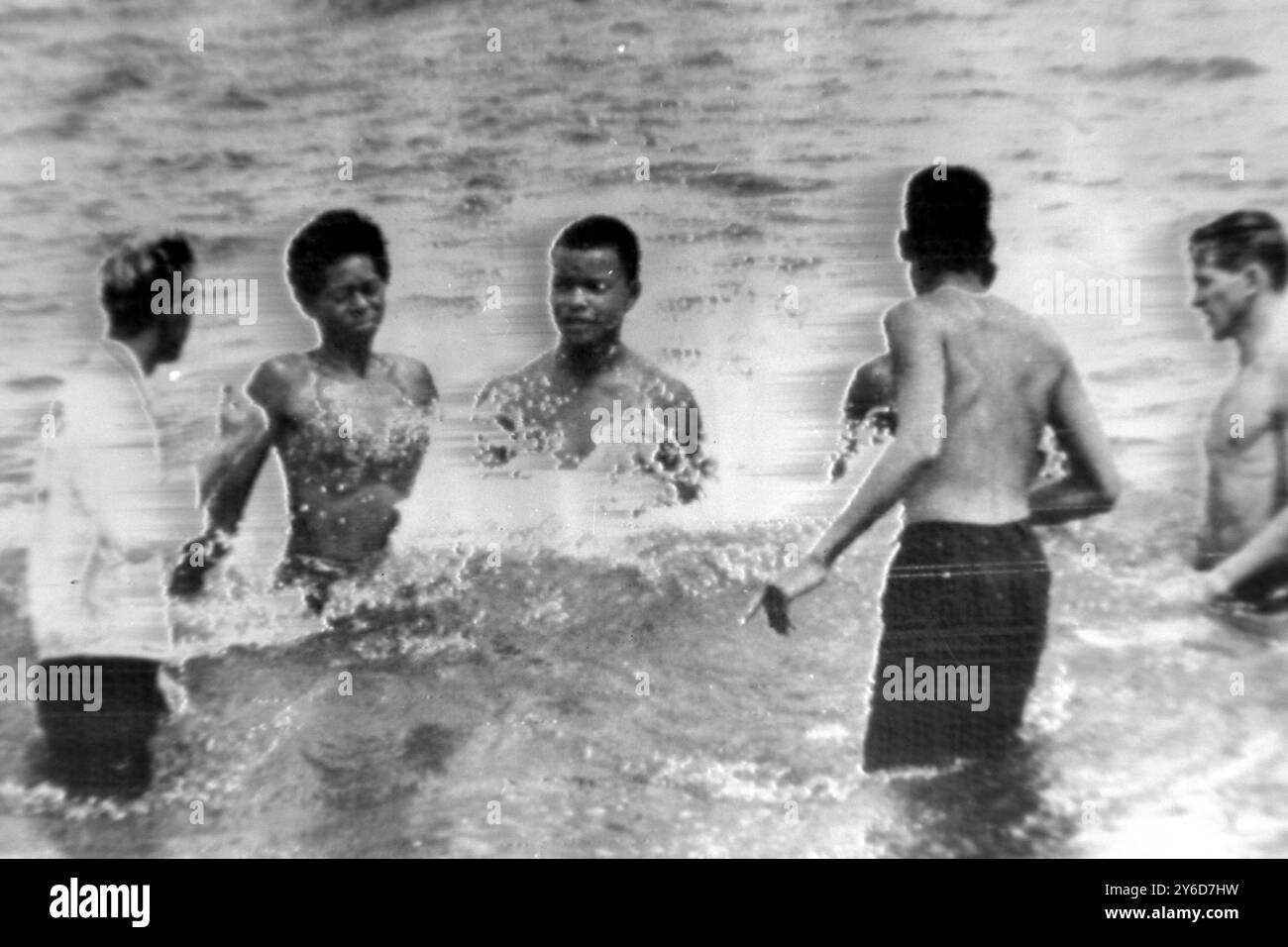 BLACK PEOPLE ON THE BEACH IN SAVANNAH, GEORGIA - RACIAL SEGREGATION ...
