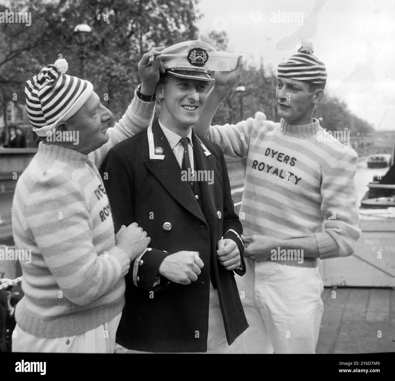 SWAN UPPING CEREMONY IN LONDON WITH TONY NEWMAN, ALFRED REED AND ...