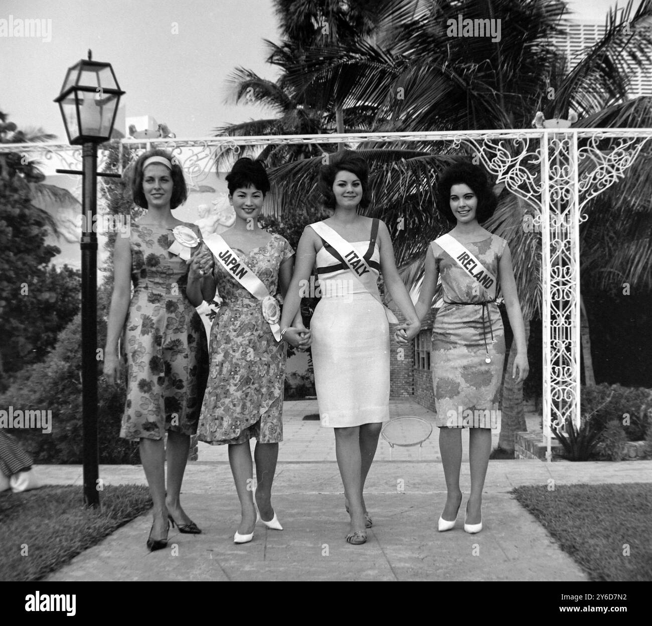 MISS UNIVERSE CONTESTANTS IN MIAMI BEACH, FLORIDA - DIANA TANNER ...
