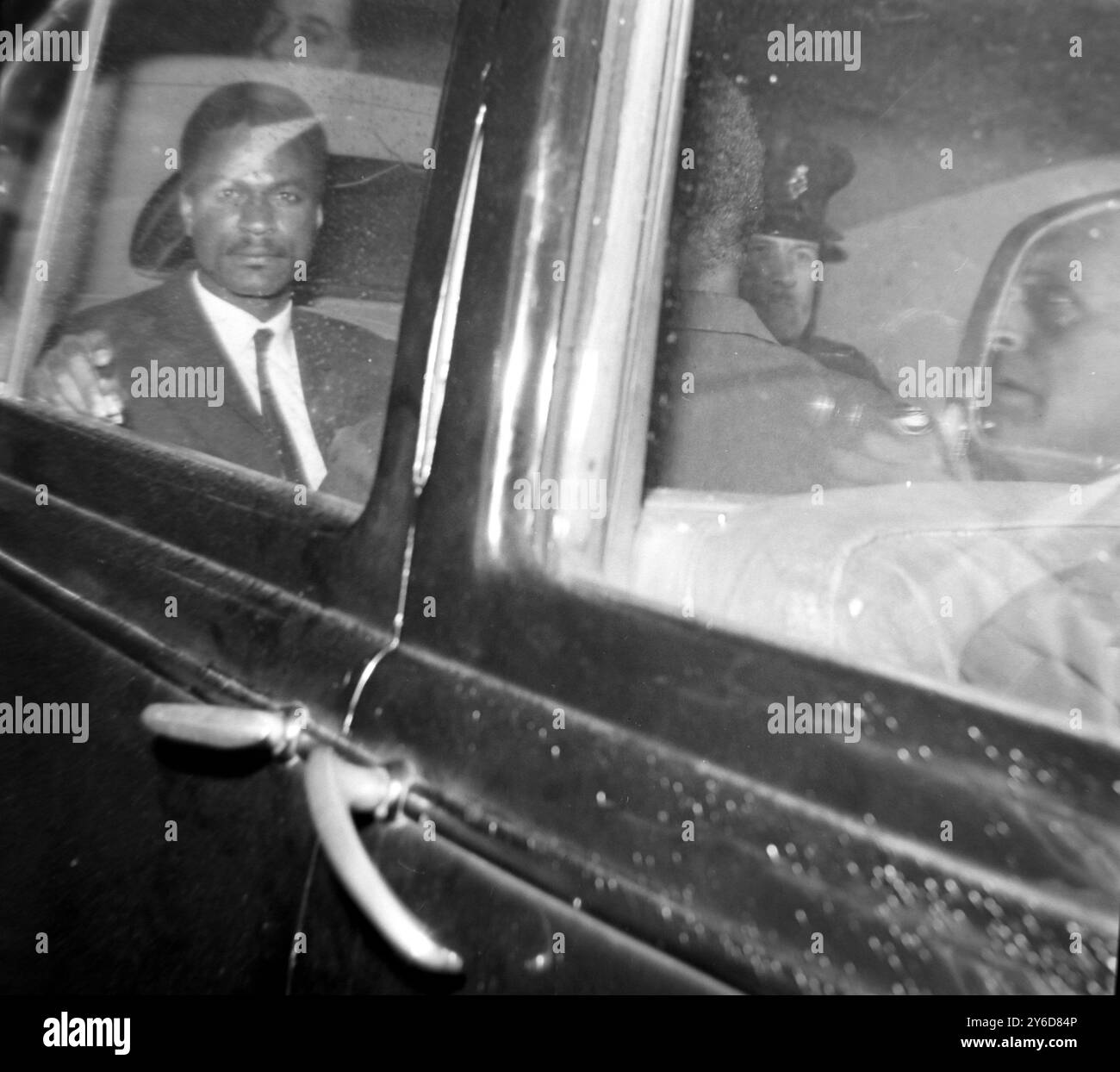WEST INDIAN JOHN EDGECOMBE ARRIVES IN LONDON FOR PROFUMO CASE ; 10 JULY ...