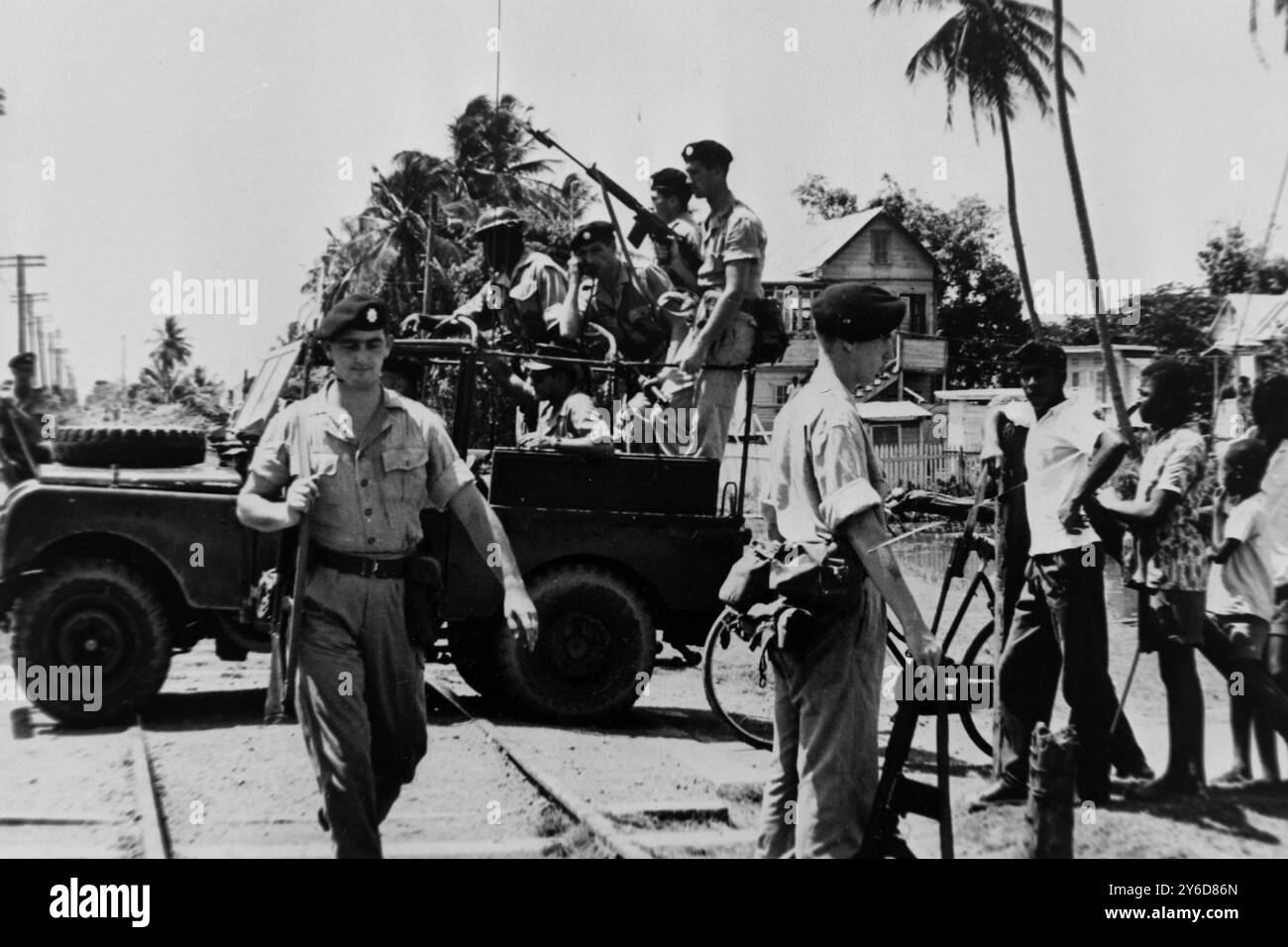 BRITISH ARMY LESSON IN TACTICAL MANOEUVRES BY BRITISH SOLDIERS DEMERARA ...